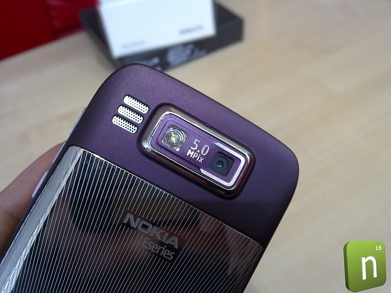 Фиолетовый Nokia E72 – странная премьера: kirichenko_a88 — LiveJournal